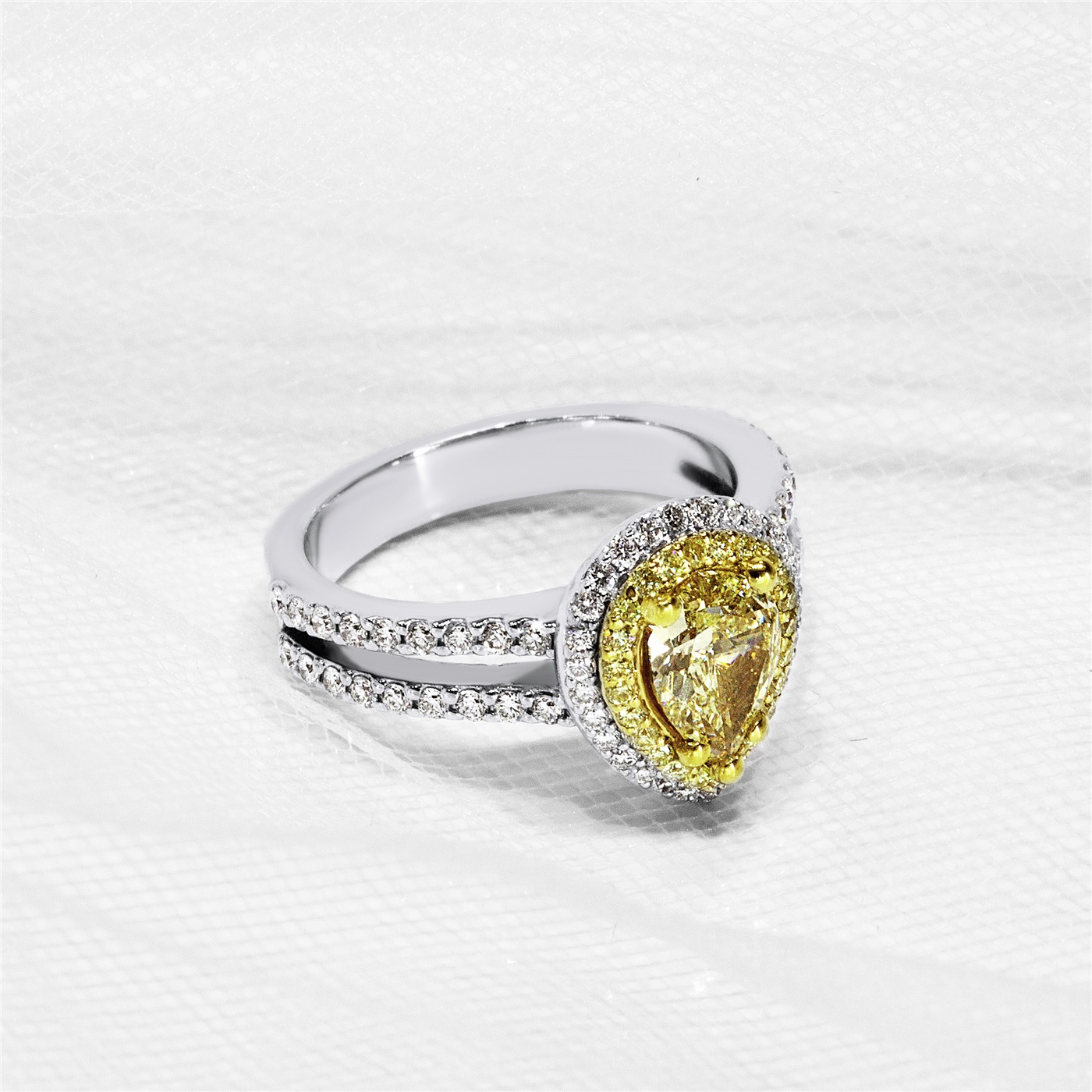 Fancy Yellow Pear Shaped Diamond Ring - Pear Shape Yellow Diamond ...
